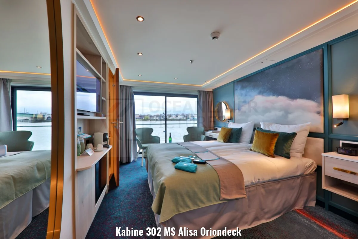 Alisa river cruise ship cabins - Oceanliner Pictures by Oliver Asmussen